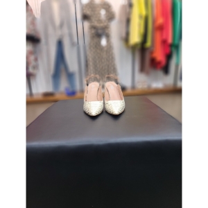 제시뉴욕 MBM5NFAE6130BGM 뱀피문양 슬링백샌들 576032_MBM5NFAE6130BGM - 에누리 가격비교