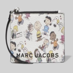마크제이콥스 Marc Jacobs MARC JACOBS X PEANUTS THE BOX TOP ZIP MULTI WALLET ...